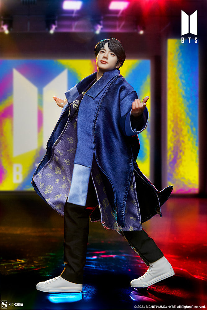 Sideshow Collectibles - BTS Deluxe Statue - Idol Collection: Jin ...